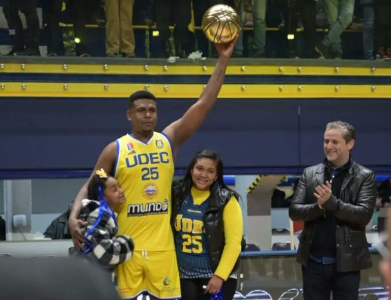 Carlos Milano es el MVP y alzó el tricampeonato en Chile » Dos Quintetos